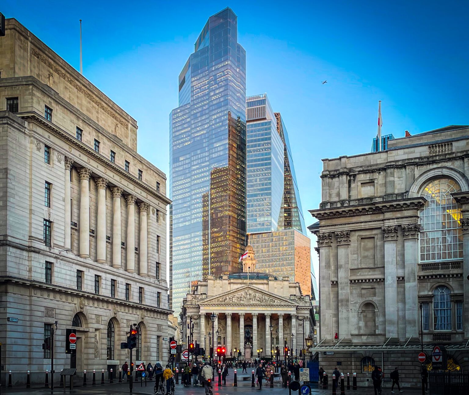 Horizon 22 (The highest free viewing platform in London ...