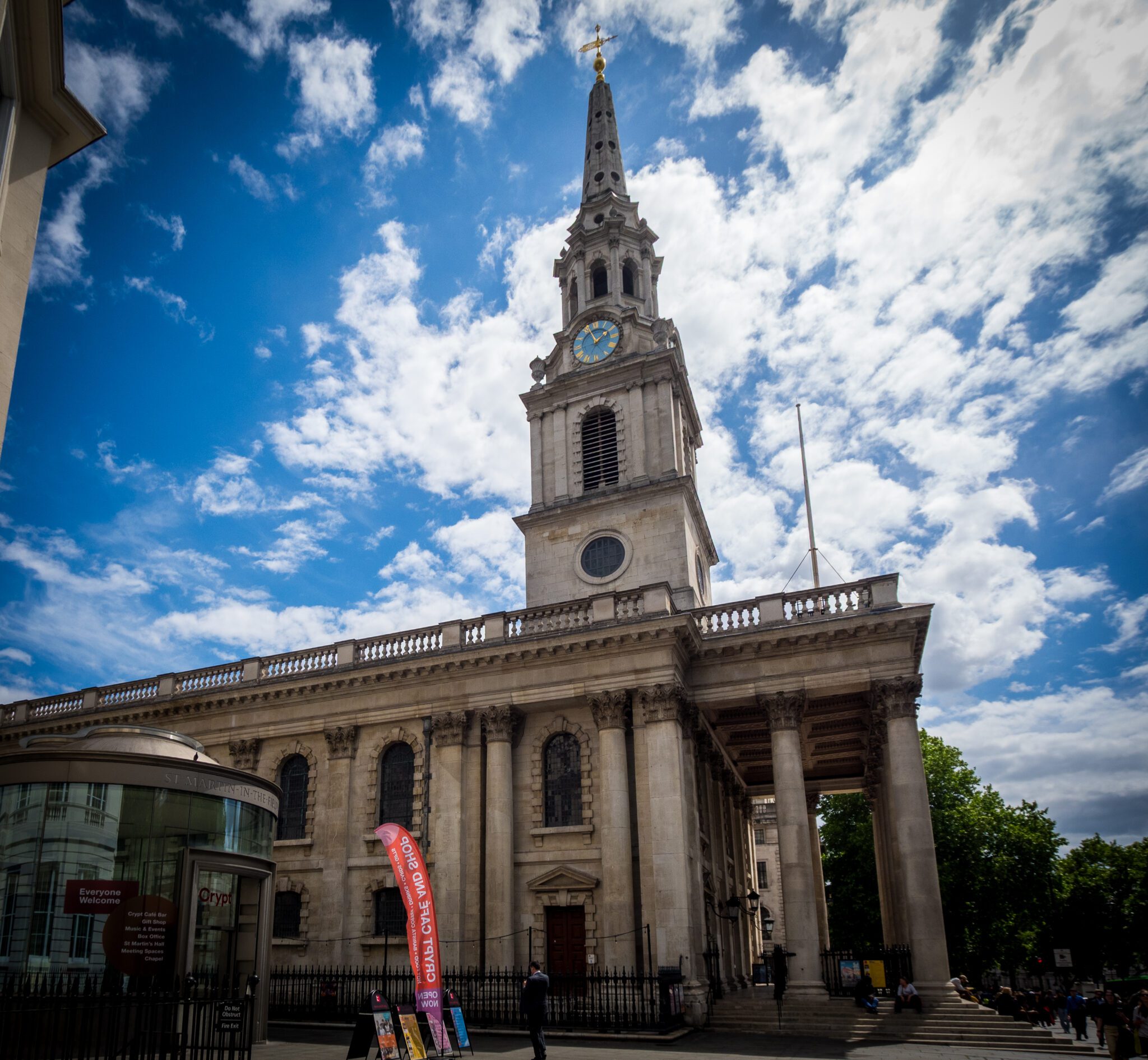 St. Martin-in-the-Fields: A Complete Guide - StepbyStepLondon.com